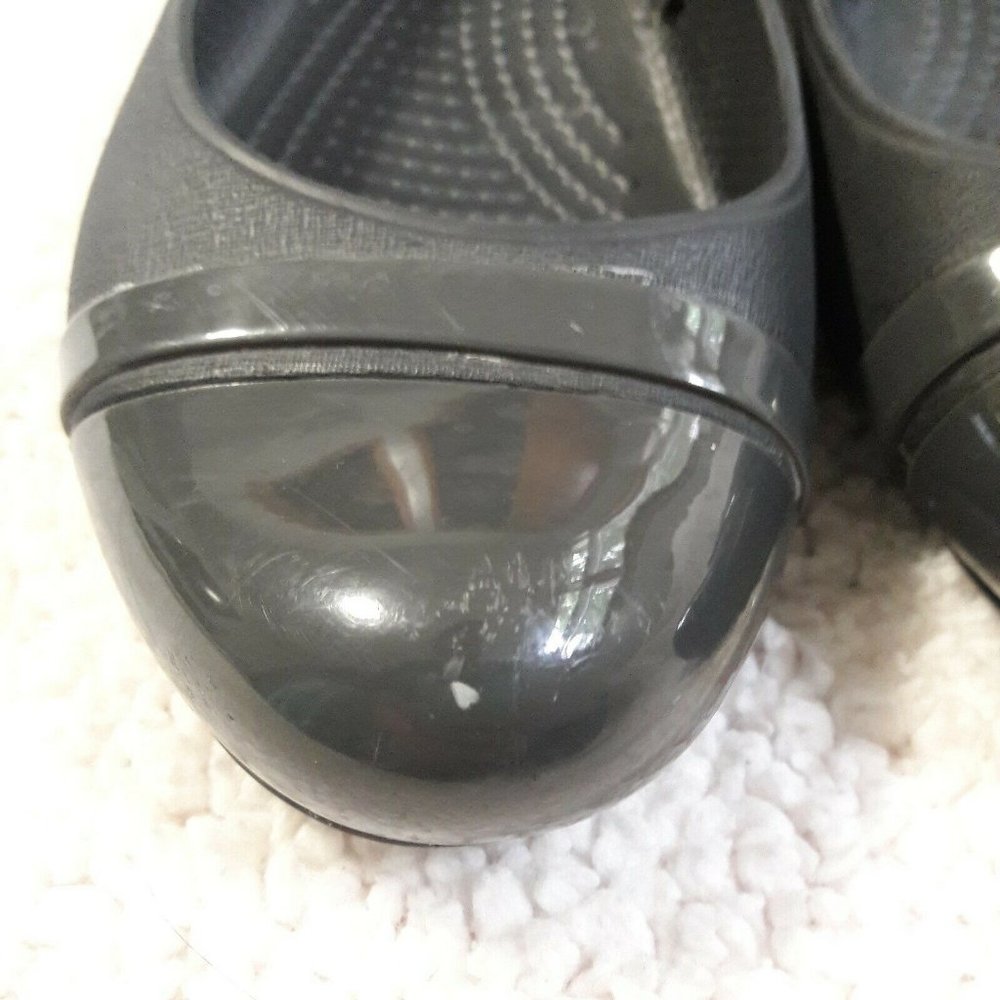 Crocs Charcoal Gray Gianna Ballet Flat Cap Toe - Gem